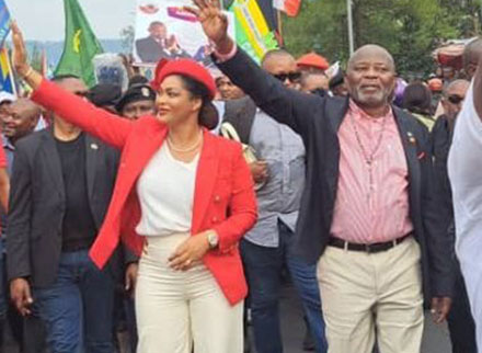 RDC : Vital Kamerhe est arrivé ce lundi 12 septembre à Goma avec son épouse Hamida Chatur pour ...