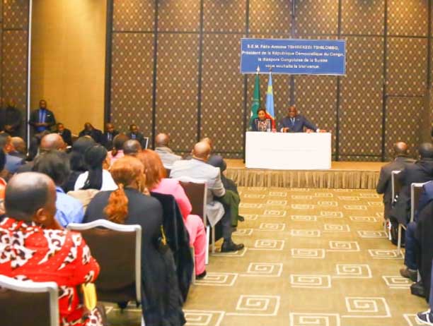 En image : Félix Tshisekedi échange avec la diaspora congolaise vivant en suisse sur l'agression ...