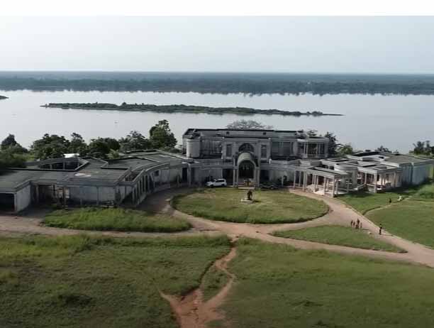 RDC : Voici l'état actuel de la résidence de l'ancien président Mobutu ...