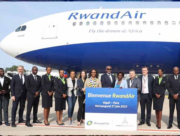 Vidéo : La société d'aviation Rwandair relie désormais Kigali et Paris ...