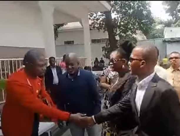 Vidéo : Colette Tshomba et Joseph Lembi, deux membres du Bureau de l'Assemblée nationale à la ...