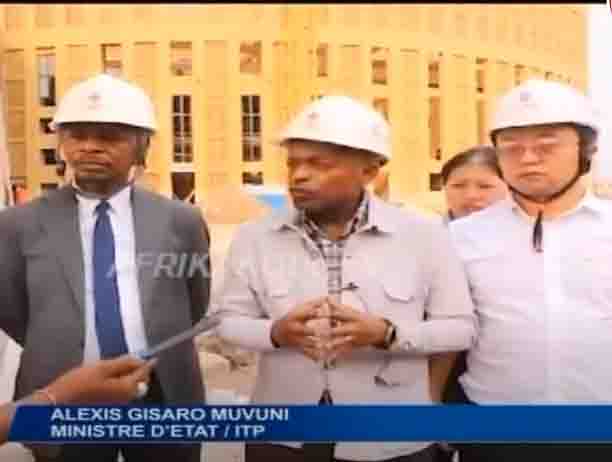 Kinshasa : Le ministre Alexis Gisaro a visité le gigantesque chantier ...