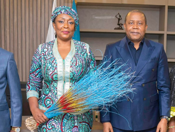 RDC : En déposant sa candidature à la présidentielle, la candidate ...