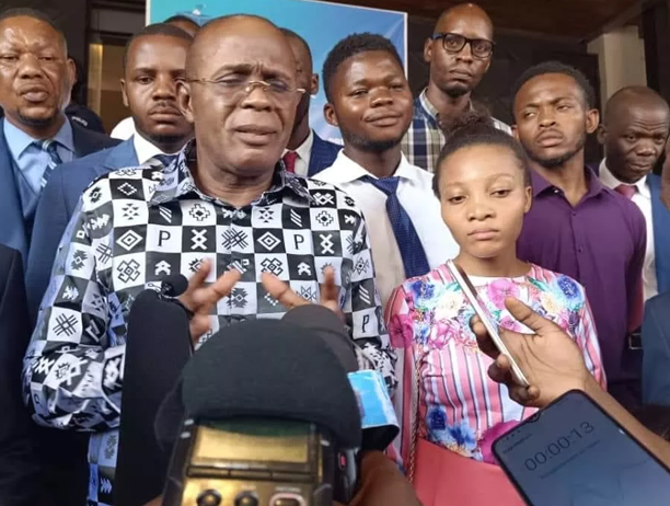 RDC-Présidentielle 2023 : Le candidat Théodore Ngoyi répond à ses détracteurs qui le critiquent ...