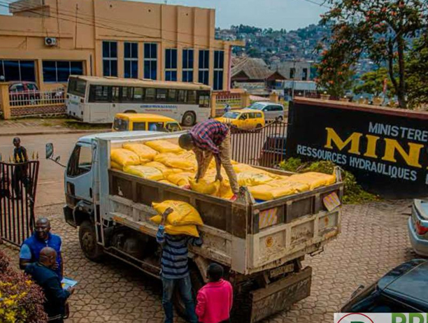 En image : Pour les festivités de fin d'année, la société minière ...